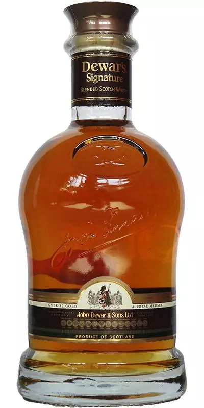 Dewar's Signature - Market Value and Price Insights - Whiskystats